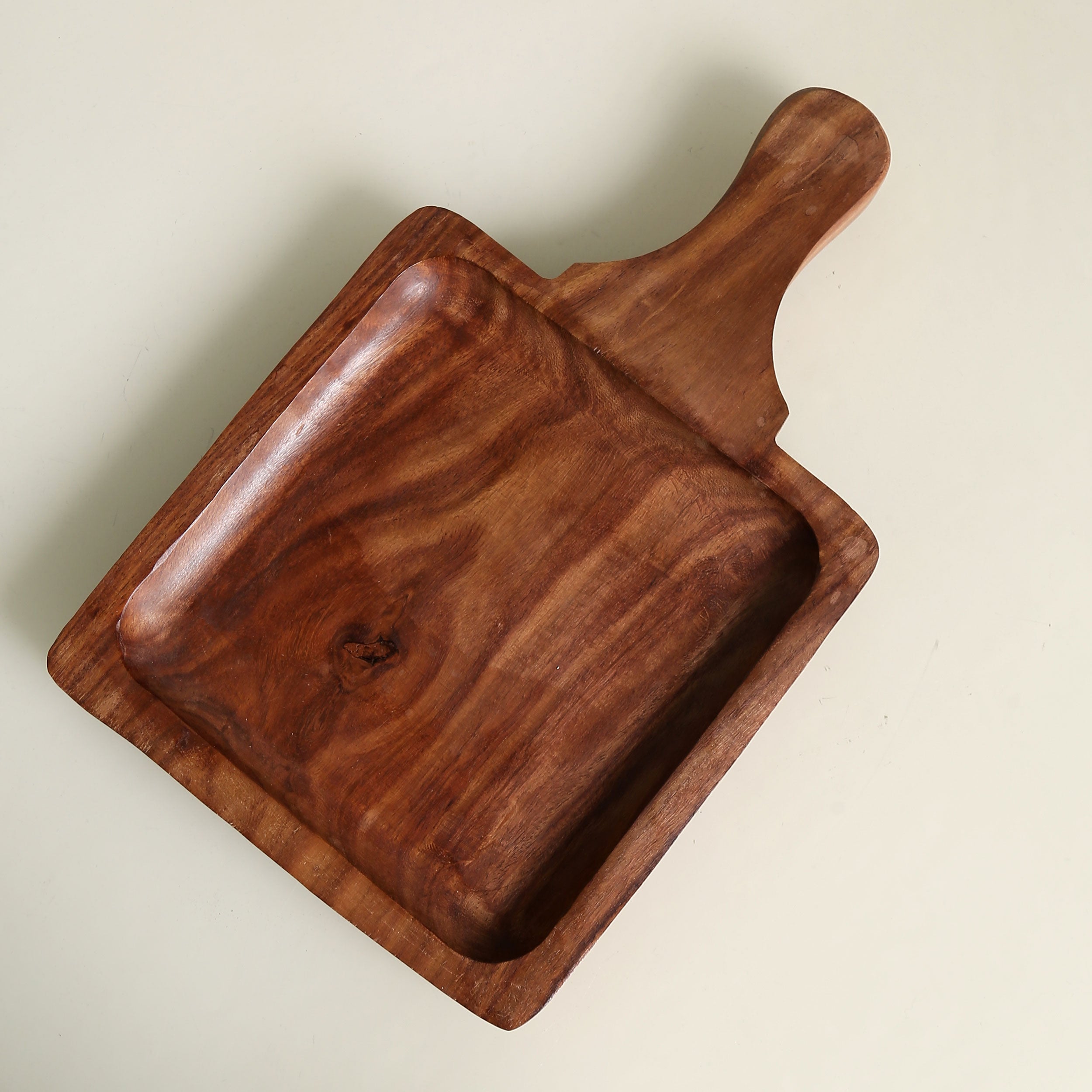 Multipurpose Board | Tahir Sultan | Le Mill